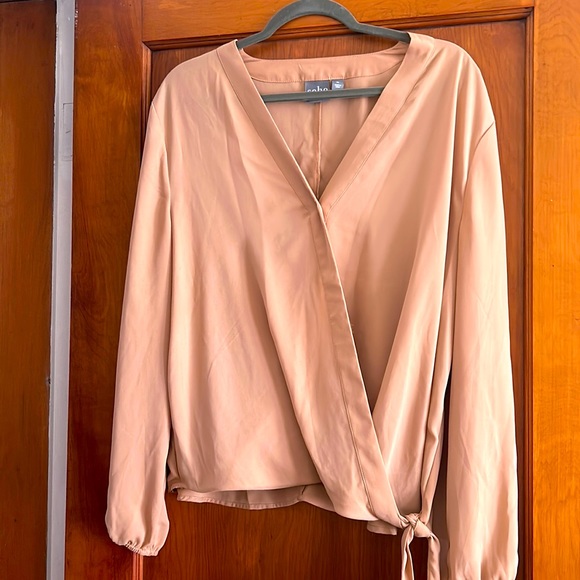 Soho Apparel | Tops | Nwot Soho Beige Long Sleeve Blouse | Poshmark
